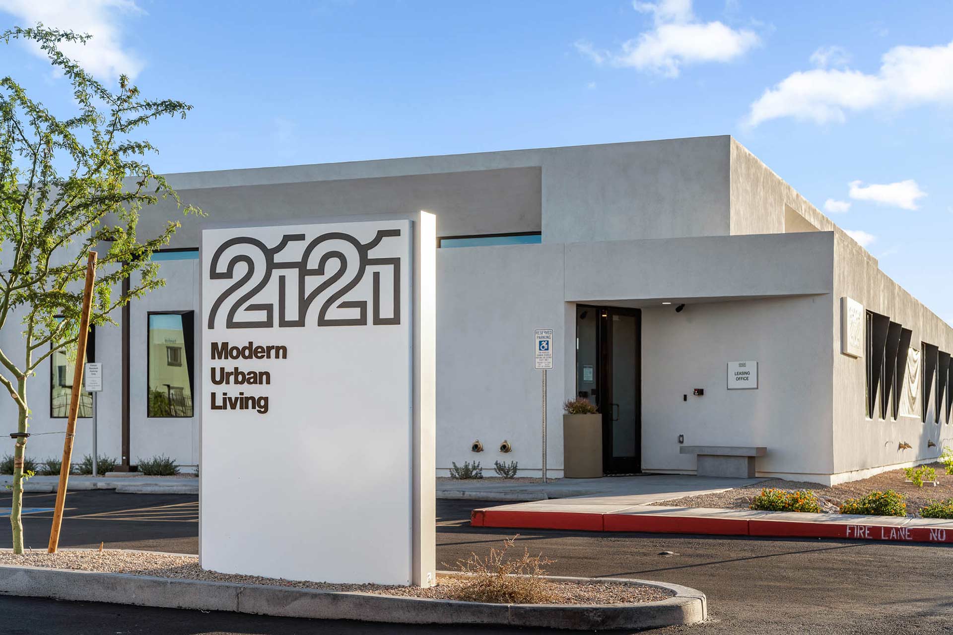 Home - 2121 - Modern Urban Living