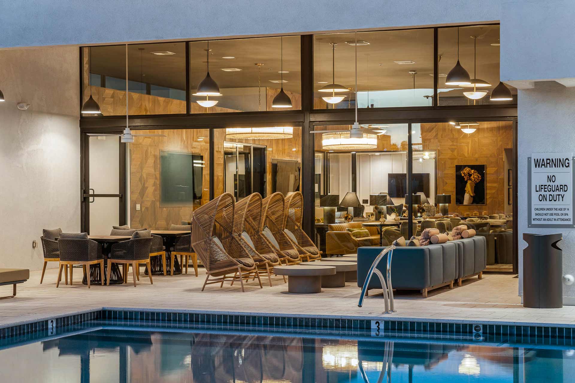 Home - 2121 - Modern Urban Living